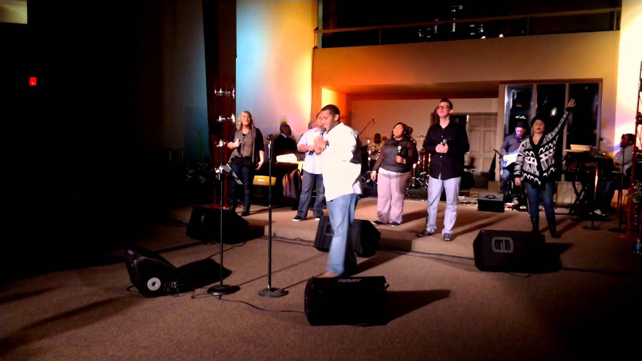 BRANDON ROBERSON I EXALT THEE FT. BLAKE MASON - YouTube