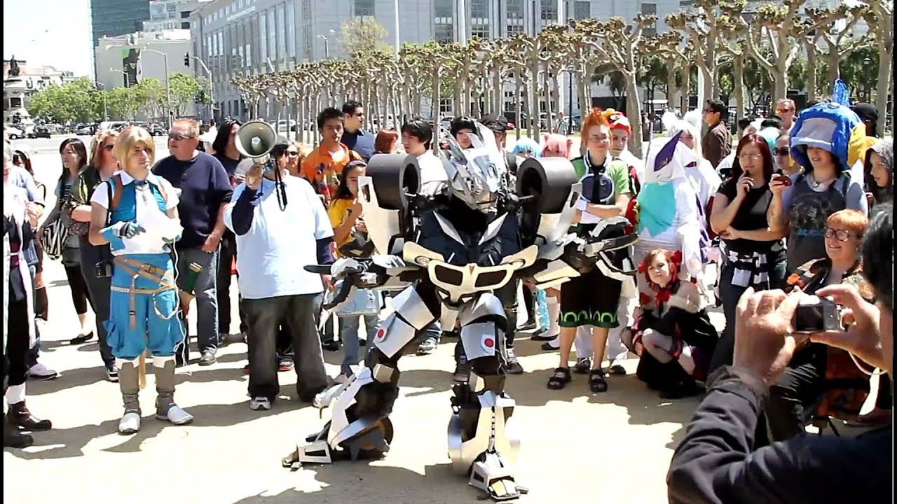 2010 Anime Cosplay Parade 1st Place Winner (Hosted by Japan Video, San ...