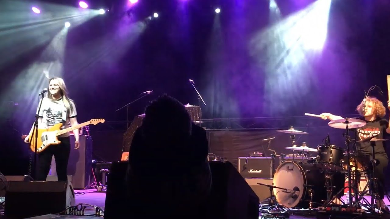 Chelsea Manor - Better Then [ Live at Thebarton Theatre ] - YouTube