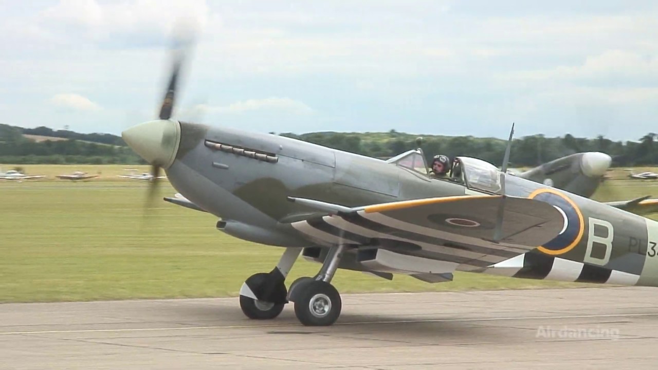 英国航空ショー 2008 FLYING LEGENDS AIRSHOW "BALBO" - YouTube