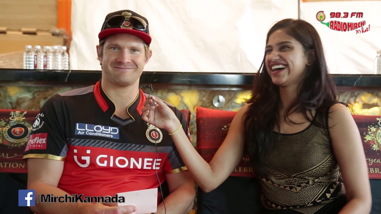 Boys of Namma RCB in conversation with RJ Siri - YouTube