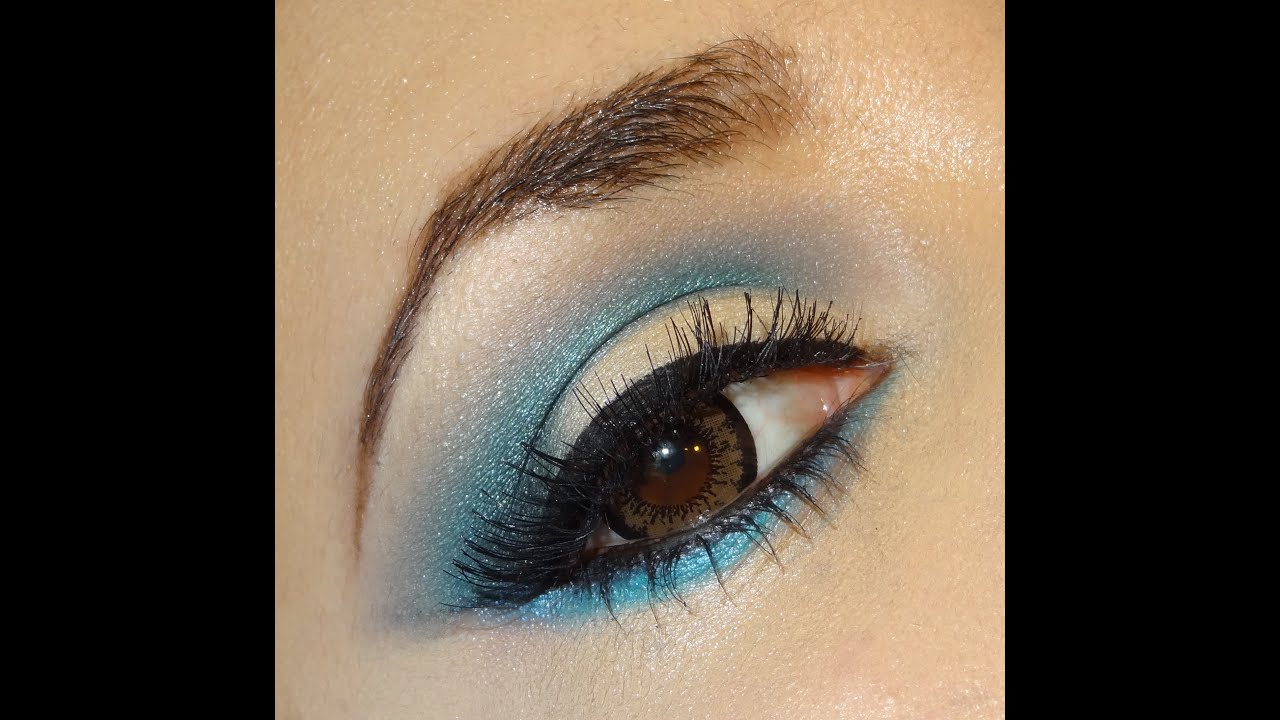 ღ "Cut crease technique" Blue - YouTube