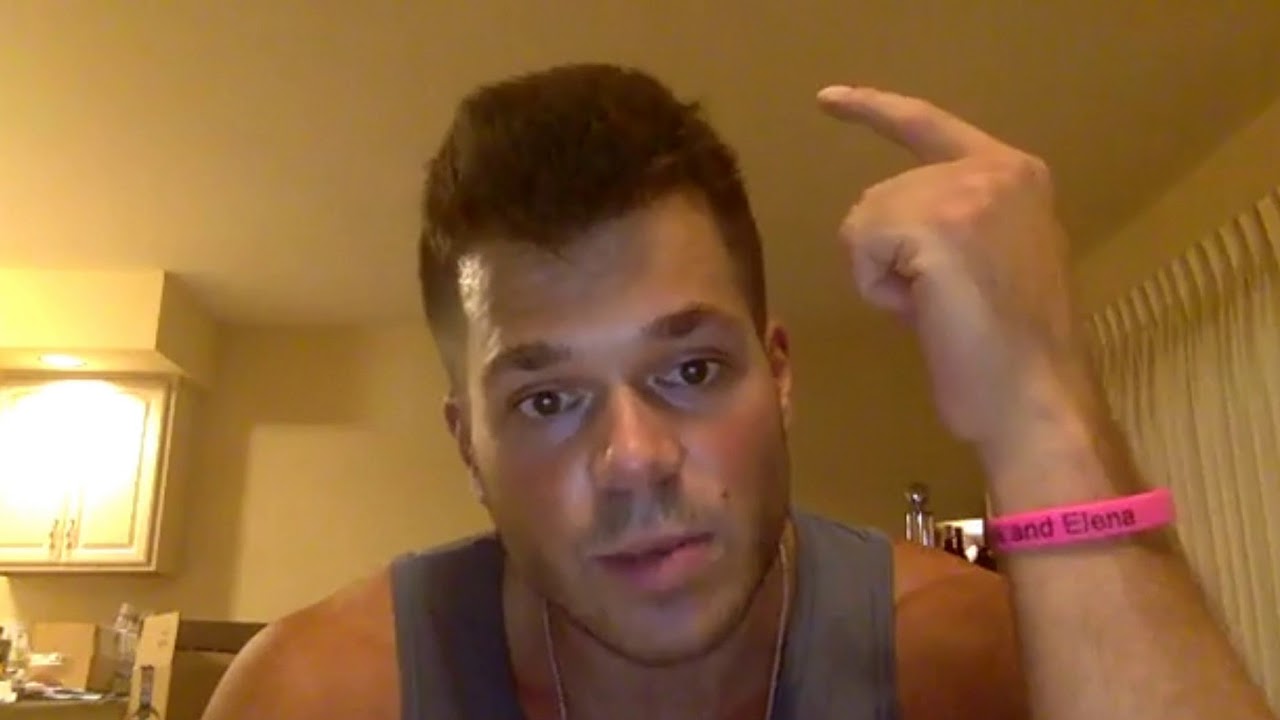 Big Brother 19 Mark's 1ST Facebook Live taking questions on Oct 8, 2017 ...