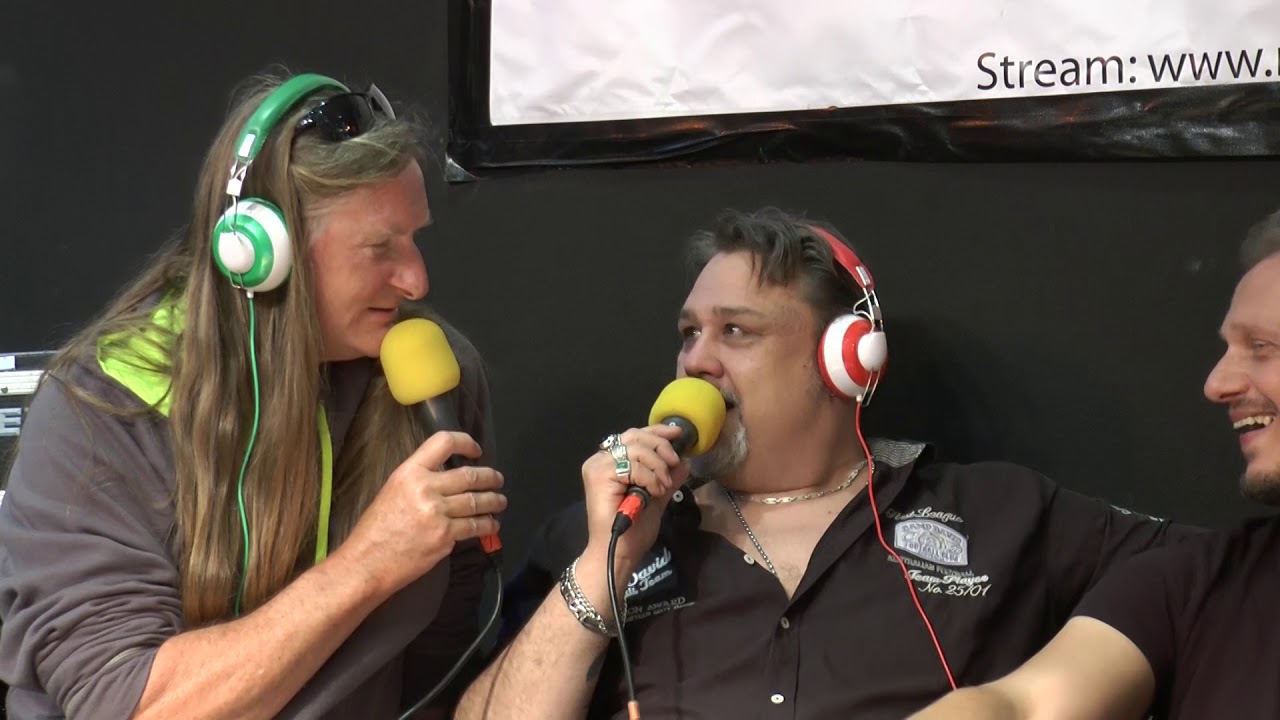 Johnny Chadwick Interviewed by Cord Kunze at Frankfurt Musikmesse 2018 - YouTube