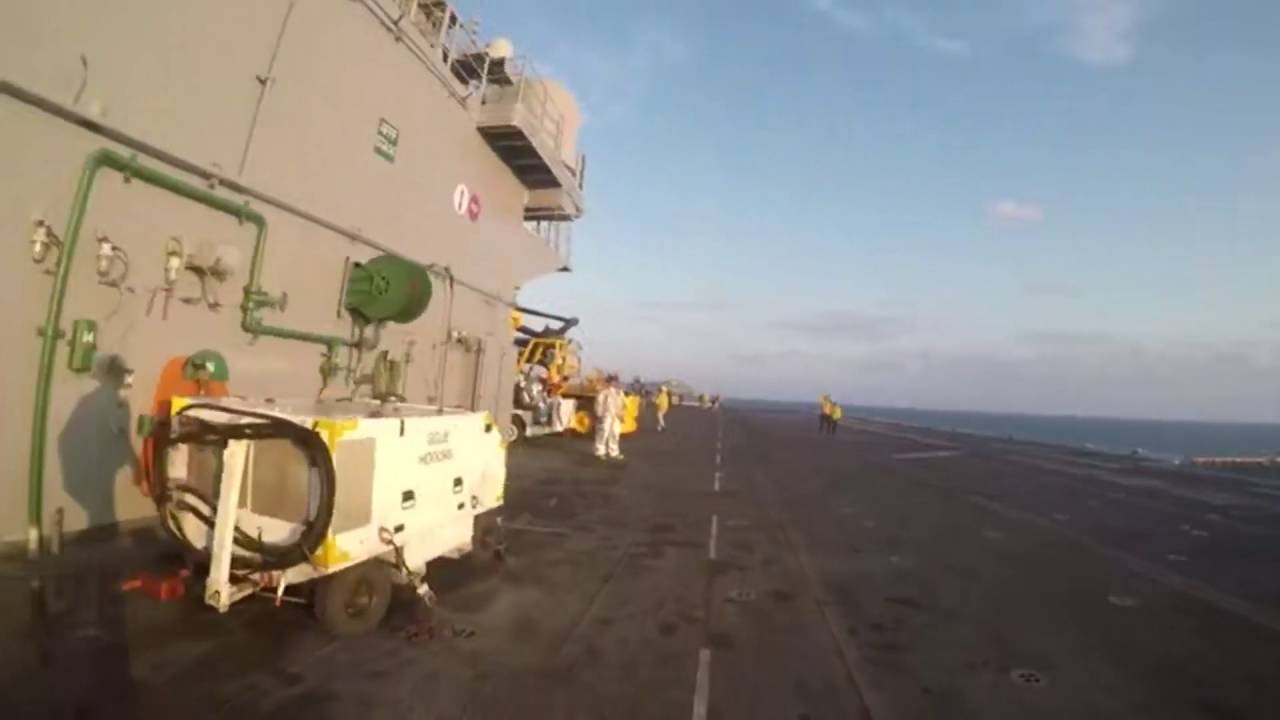USS Wasp AV 8B Harrier Landing - Through Their Eyes Aug 31, 2016 - YouTube
