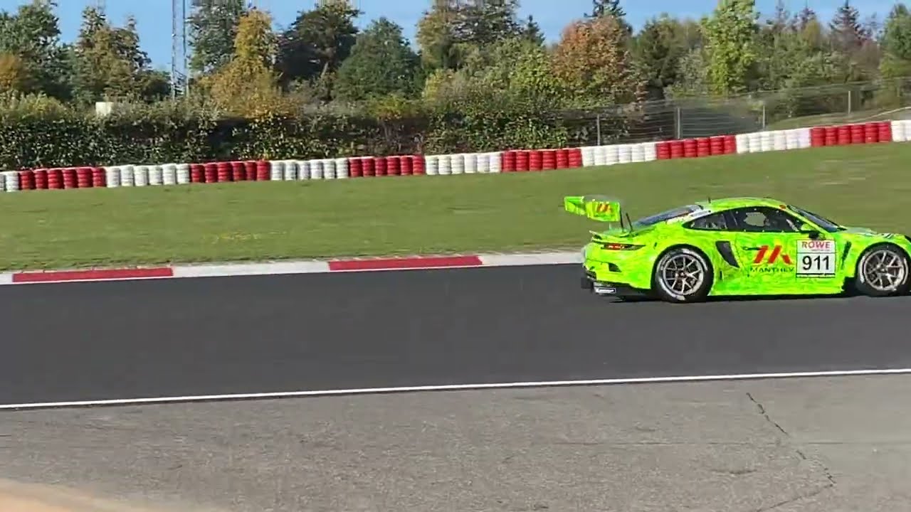 New Porsche 911 992 GT3 R Grello Test NLS Training Nürburgring - YouTube