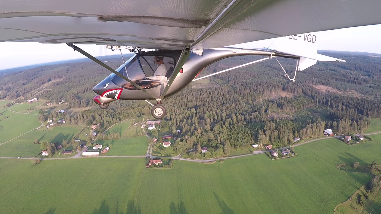 First solo circuit Ikarus c22 - YouTube