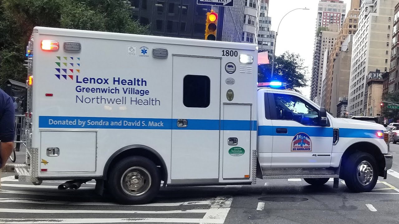 NorthWell Health, Lennox Hill, Grenwhich Village EMS Responding On 2nd ...