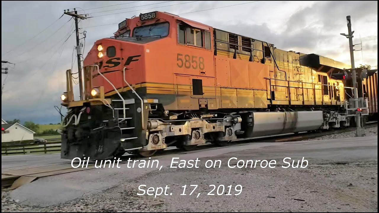 BNSF 5858 oil unit train heads East across FM 362 outside Navasota TX - YouTube
