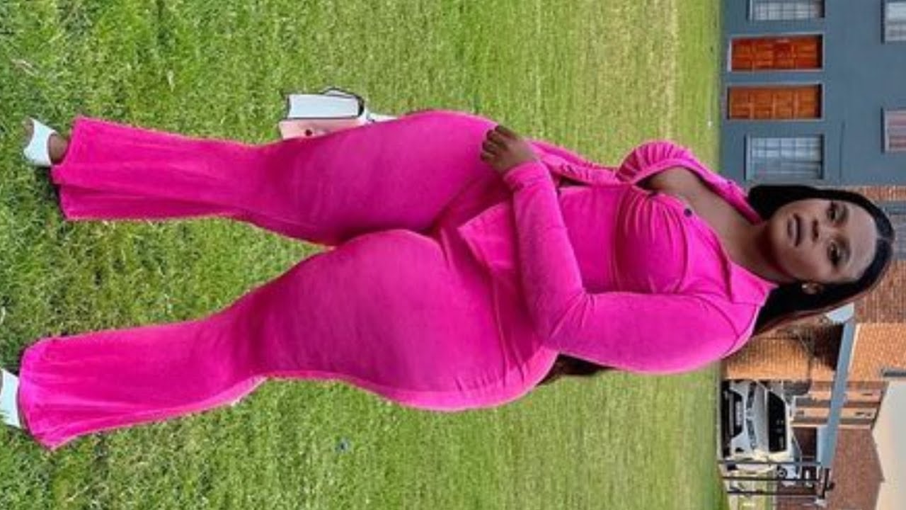 Moholo Seipati wiki, biography, age, weight, bio | Moholo Seipati Plus size Curvy models - YouTube