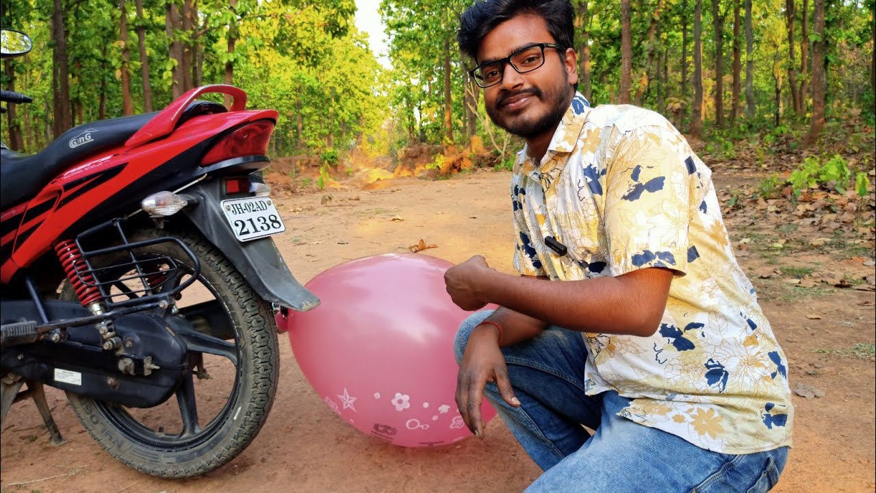 monster गुब्बारा vs सुपर bike !! balloon Vs Bullet Bike🧐 - YouTube