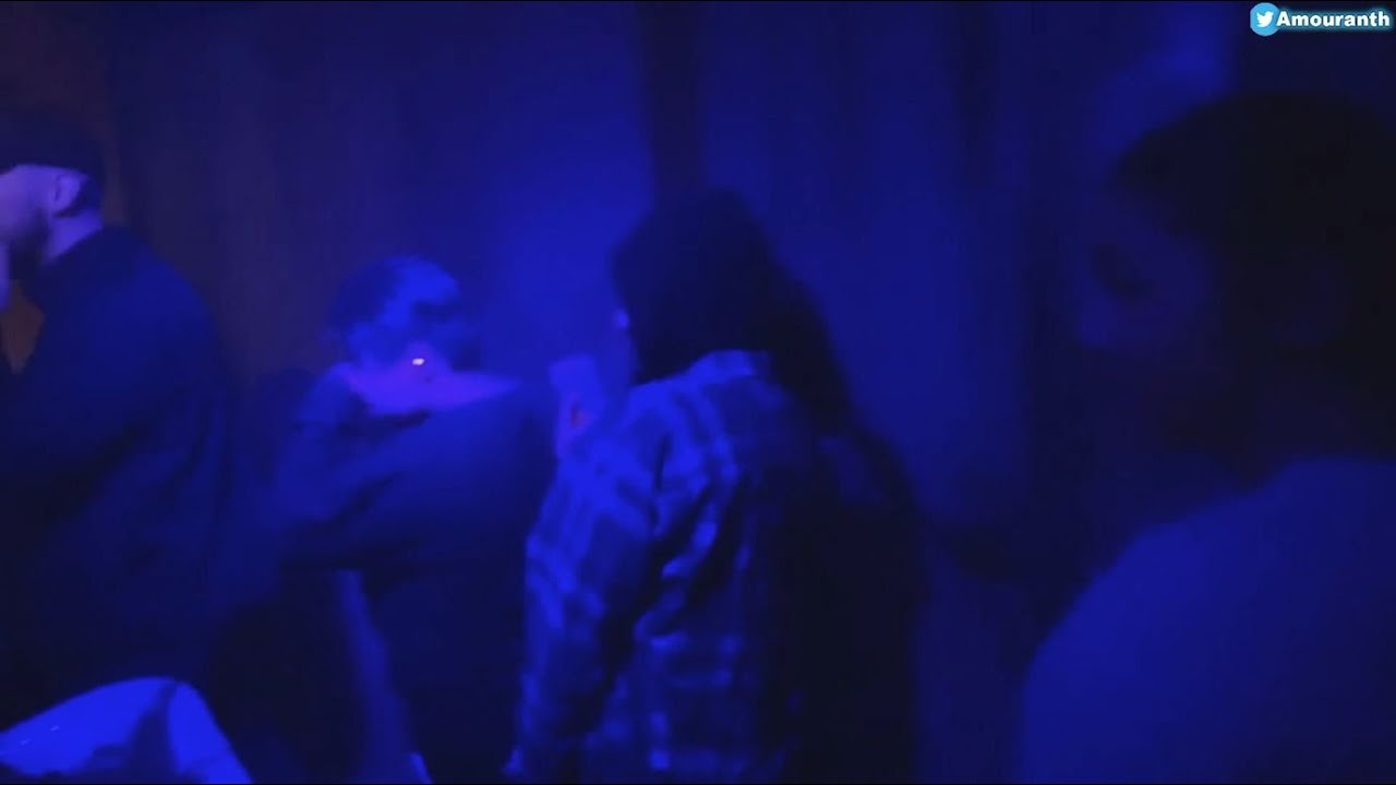 xQc And Amouranth Meet IShowSpeed - YouTube