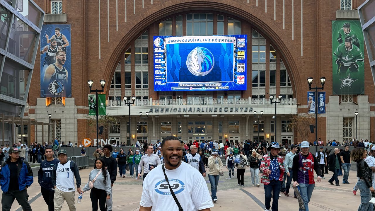 Christmas Game Day Adventure: Mavs Game and Foodie Finds! - YouTube