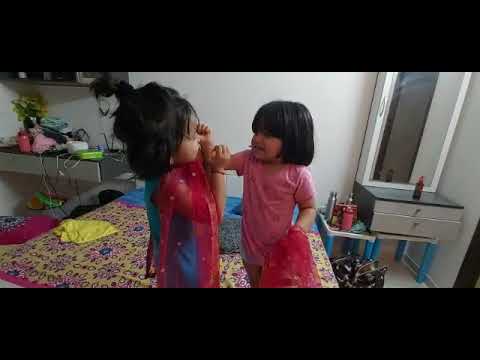 Cute fighting - YouTube