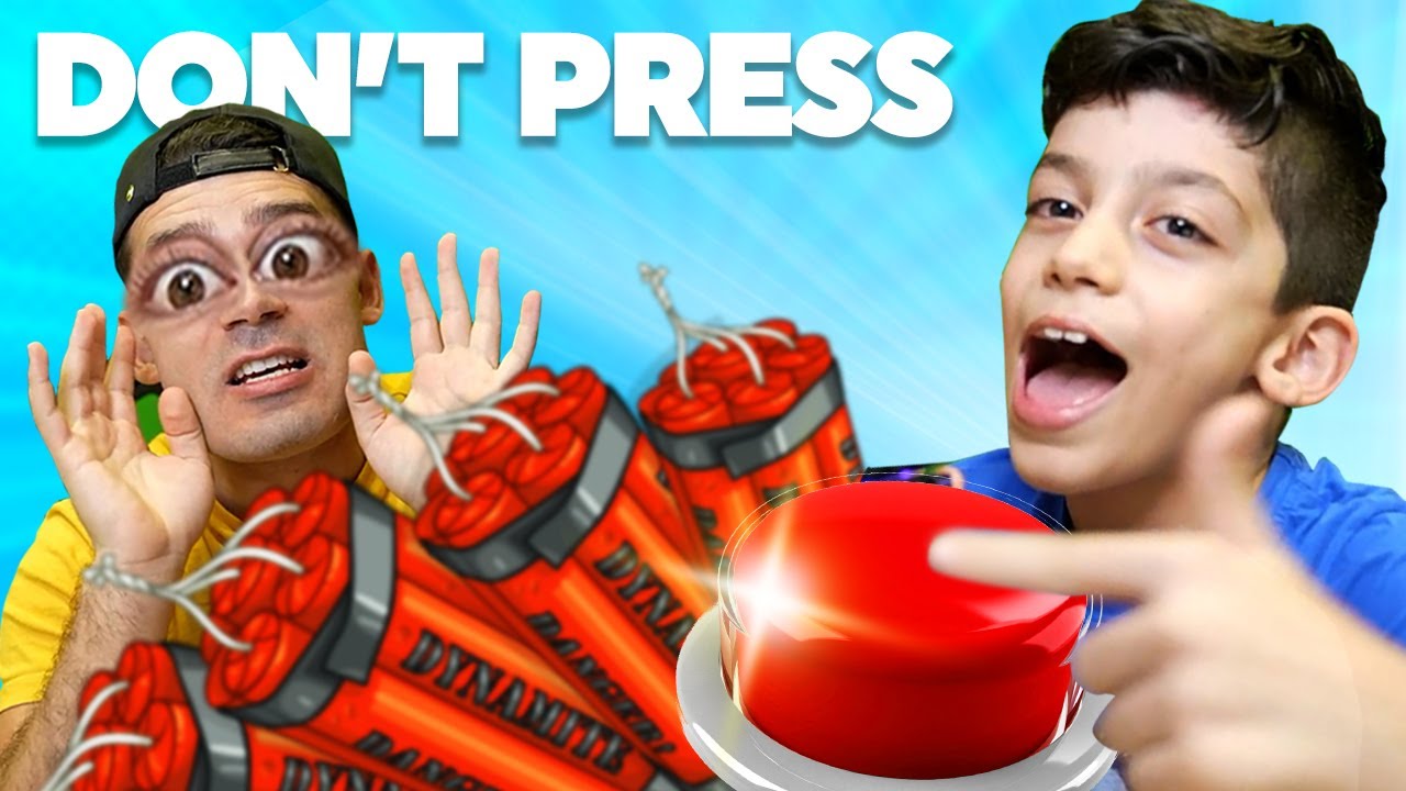 Jason and Alex Don't Press the Button in ROBLOX!! - YouTube