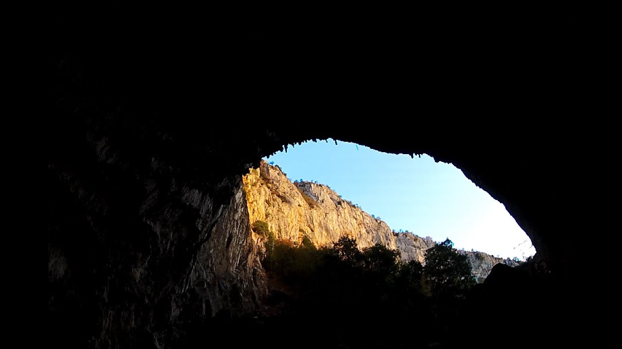 Multi-Pitch Climbing In Osp, Slovenia.(Medo, 5C, 120M) - YouTube