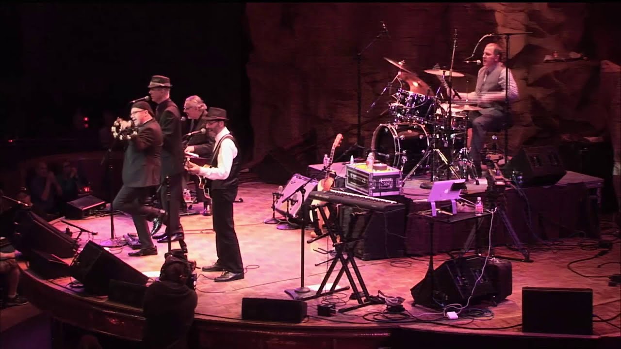 The Hit Men At The State Theatre - YouTube