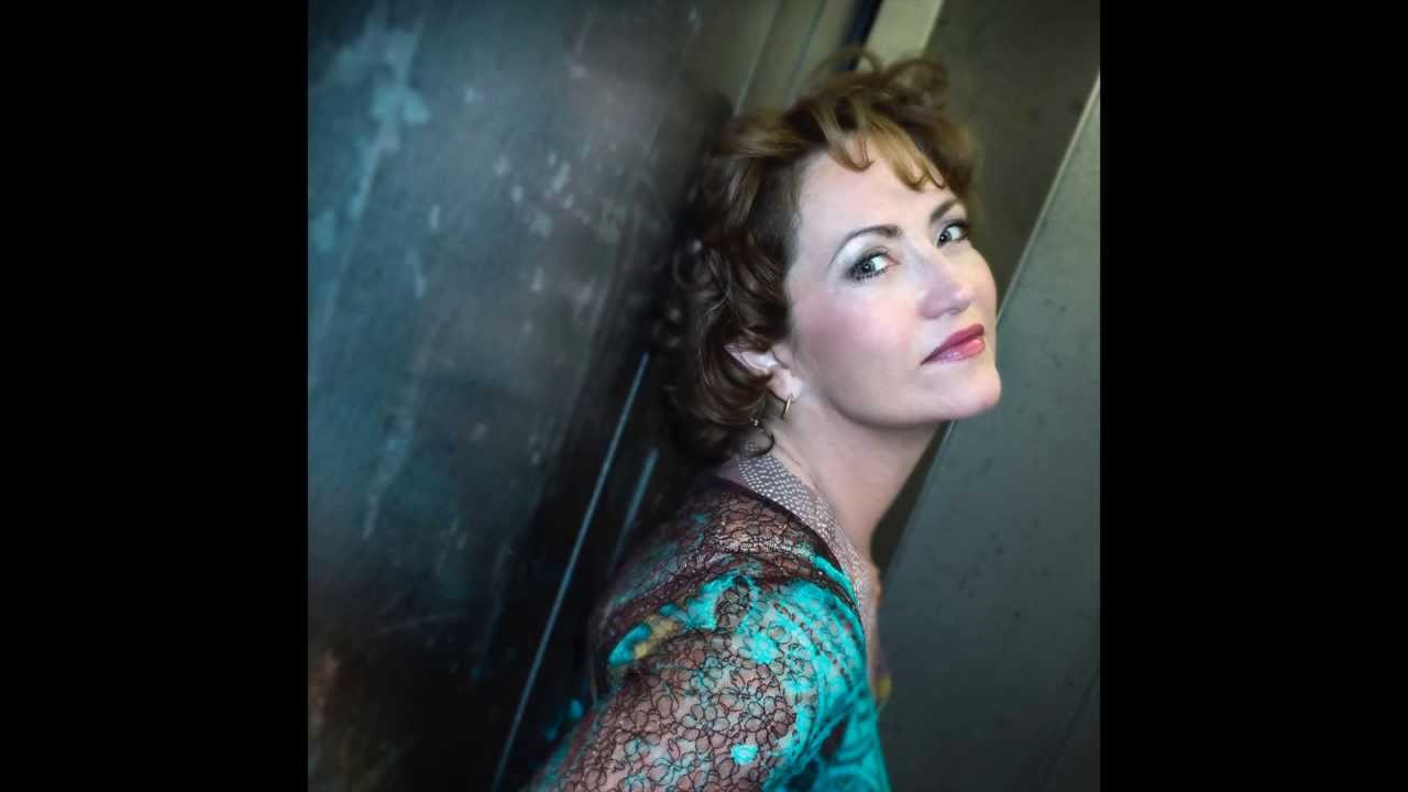 Berlioz: Zaïde-Bolero for Soprano and Orchestra-Laura Aikin - YouTube