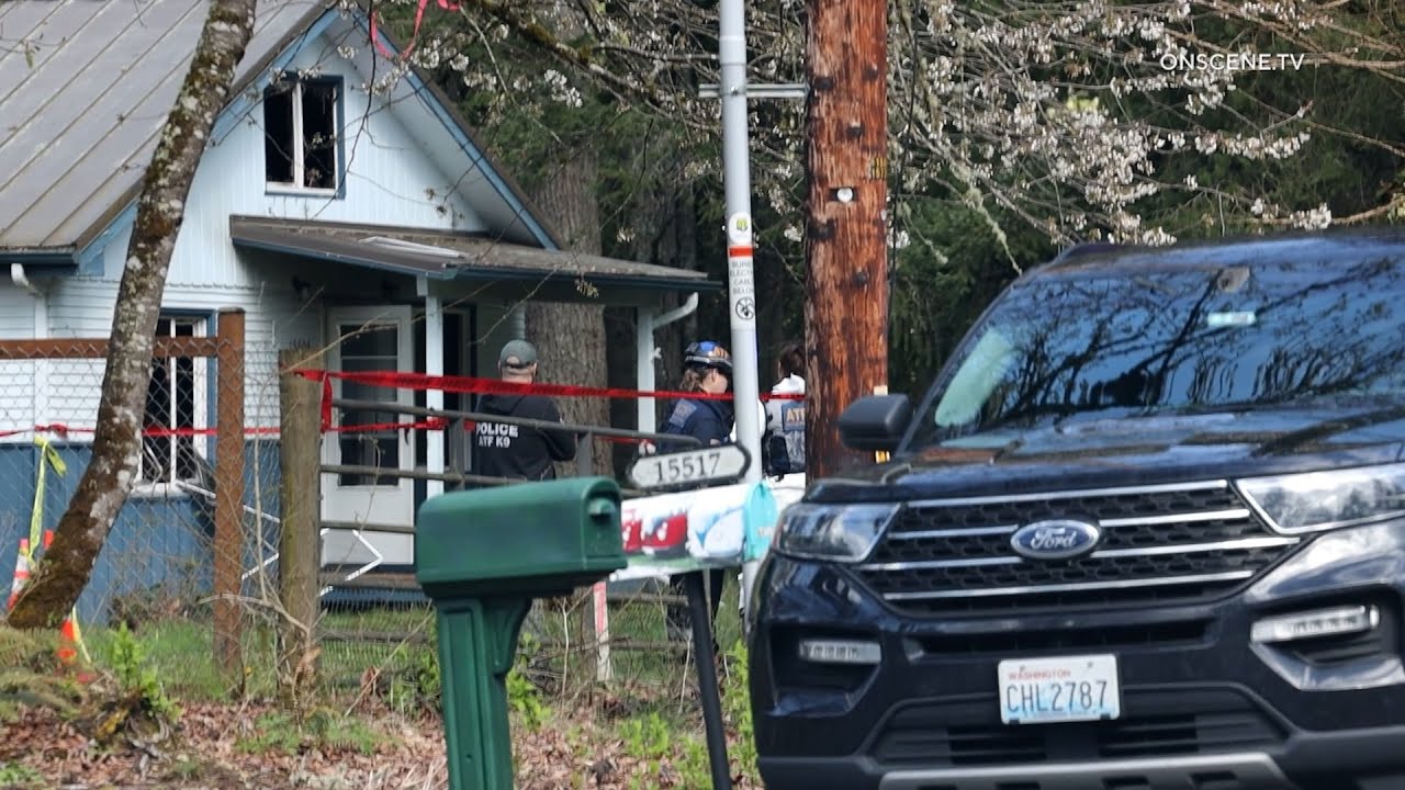 Two Dead in Suspicious House Explosion and Fire - YouTube