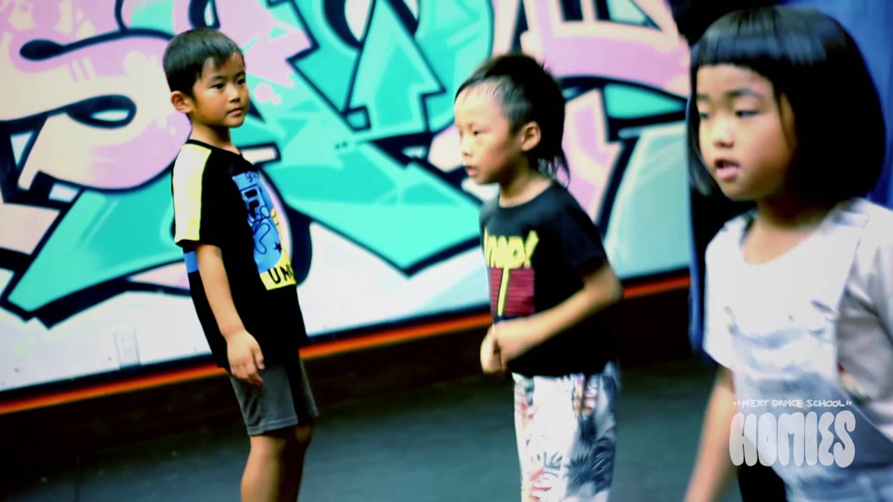 nami Monday Little Kids - YouTube