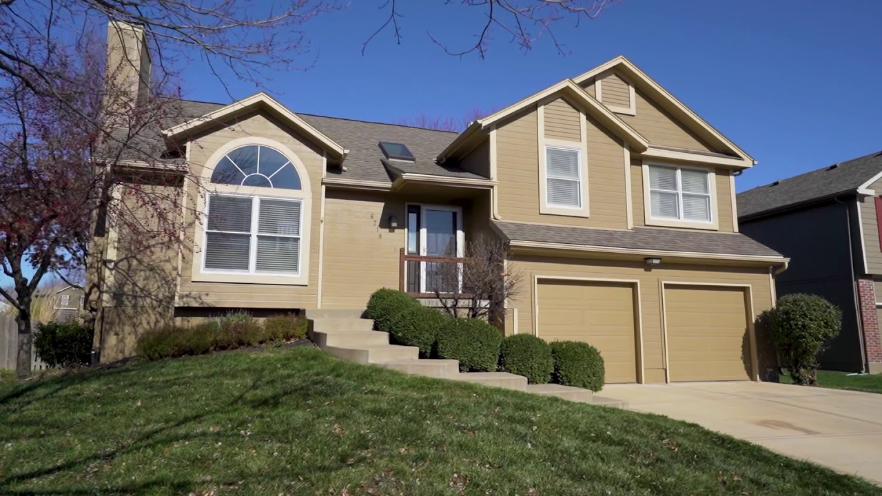 6718 W 157th Terrace Overland Park KS - Home for Sale - YouTube