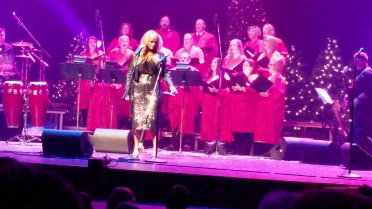 Christina Fowler #Christmas with the Cops - YouTube