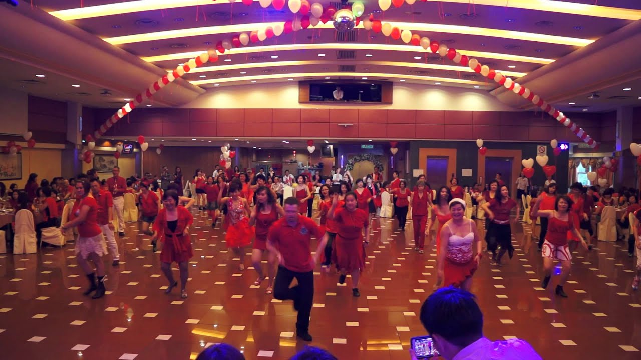 Dance & Shout - Line dance demo. by Darren Bailey - YouTube