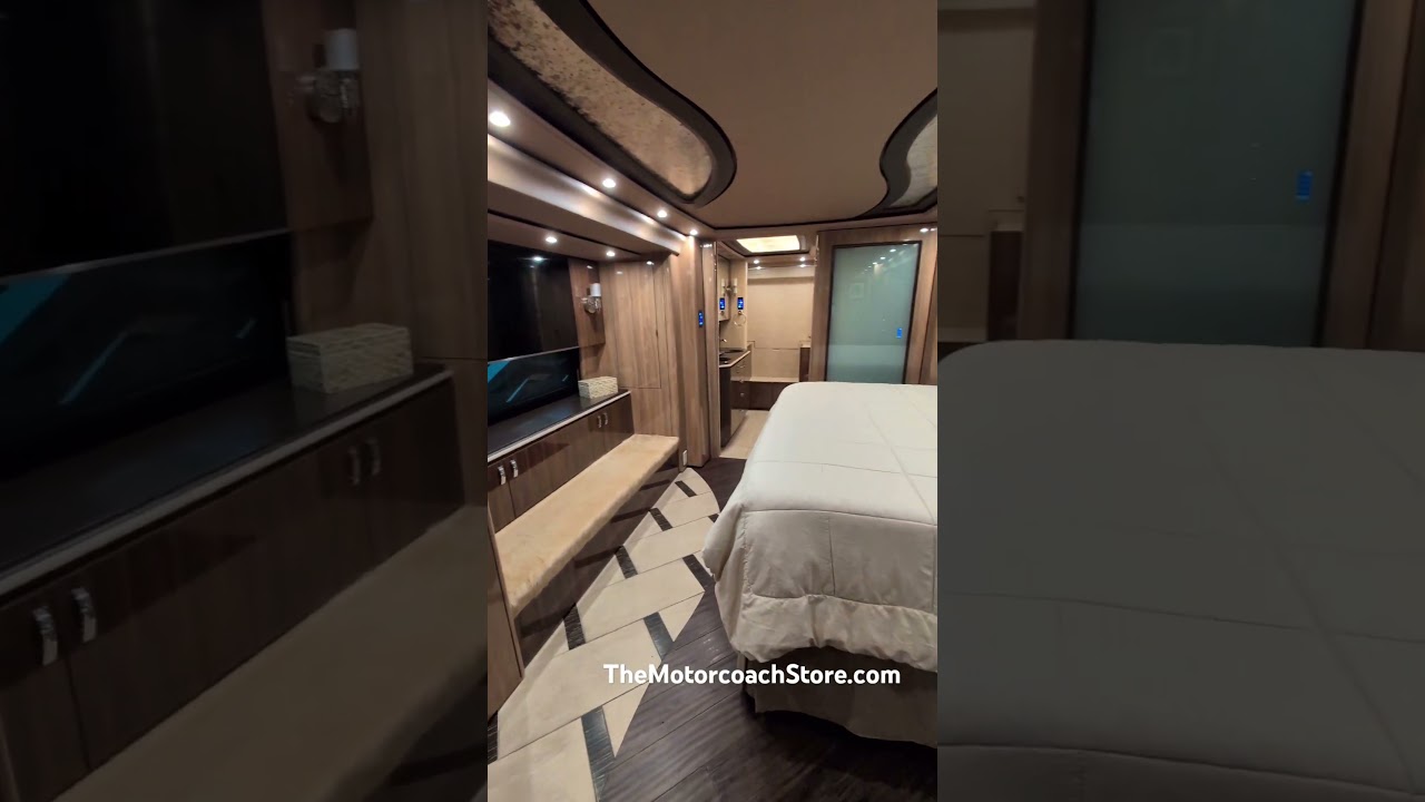 RVing with Andrew Steele | RVing - Coaches - Lifestyle - Resorts