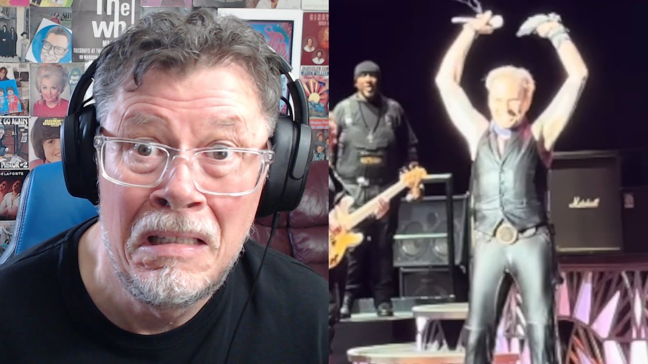 DAVID LEE ROTH JUMP AND HOT FOR TEACHER LIVE 2025 REACTION - YouTube