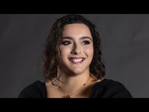 Grace Peña - Singing Reels! - YouTube