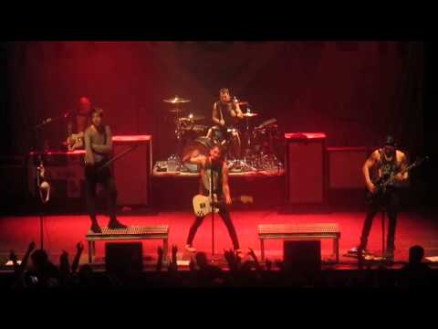 The Reckless And The Brave - All Time Low (Montreal, Canada) 09/18/15