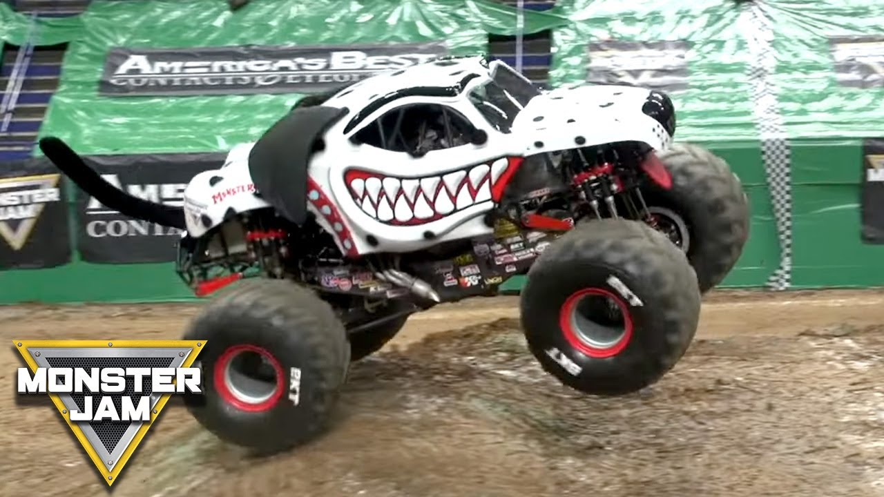Monster Mutt Dalmatian | Candice Jolly Freestyle | Monster Jam ...