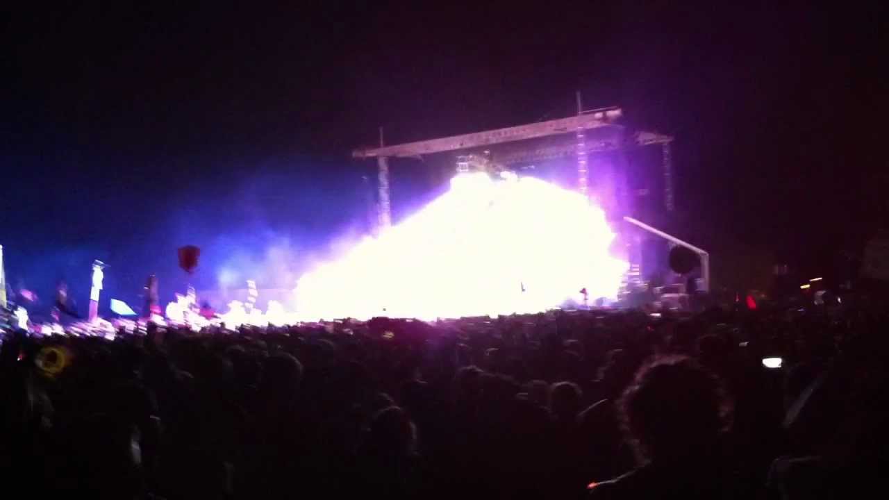 Pretty Lights - HS Art Class, MJ, Radiohead, Finally Moving at Electric ...