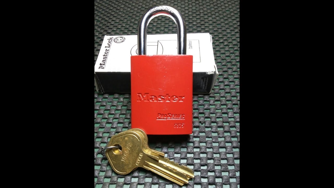 Masterlock Pro Series 6835 picked and gutted - YouTube