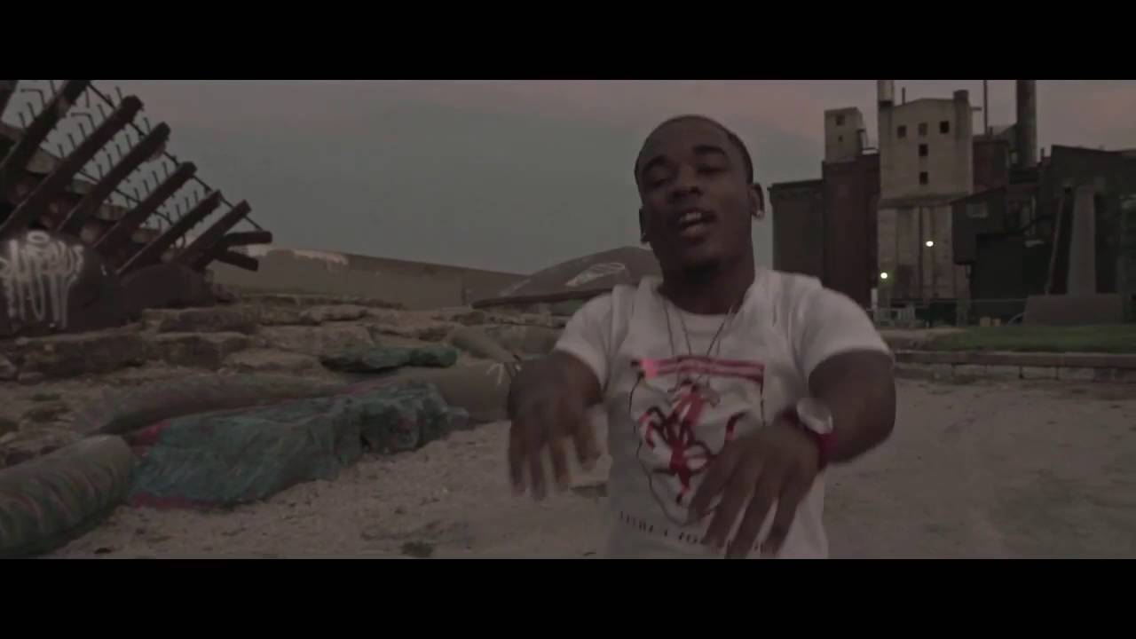 LUH HALF - FT. EBE BANDZ /LINK UP - YouTube