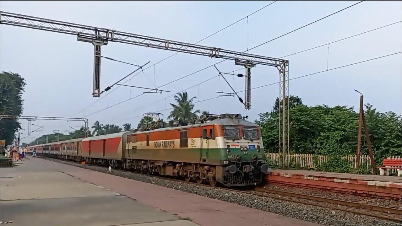 12839 Howrah Chennai Mail with Tricolor WAP - 7 reschedule by 16 Hour ...