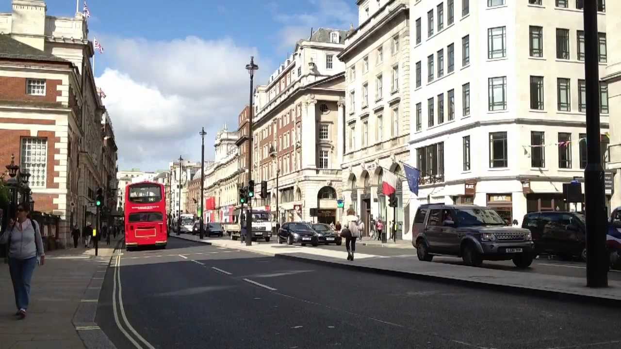 London Street Scene In Slow Motion - YouTube