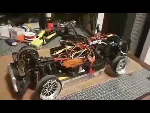 Rc Twin exhaust backfire and smoke machine - YouTube