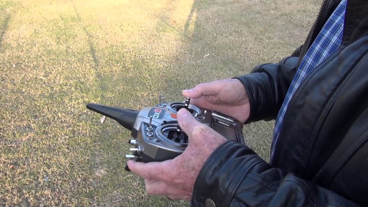 Dad goes high tech with his glider using Spektrum Altimeter and ...