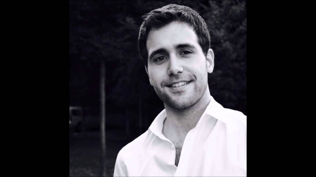 Sérgio Pires - Jean Francaix - Clarinet Concerto for Clarinet - YouTube