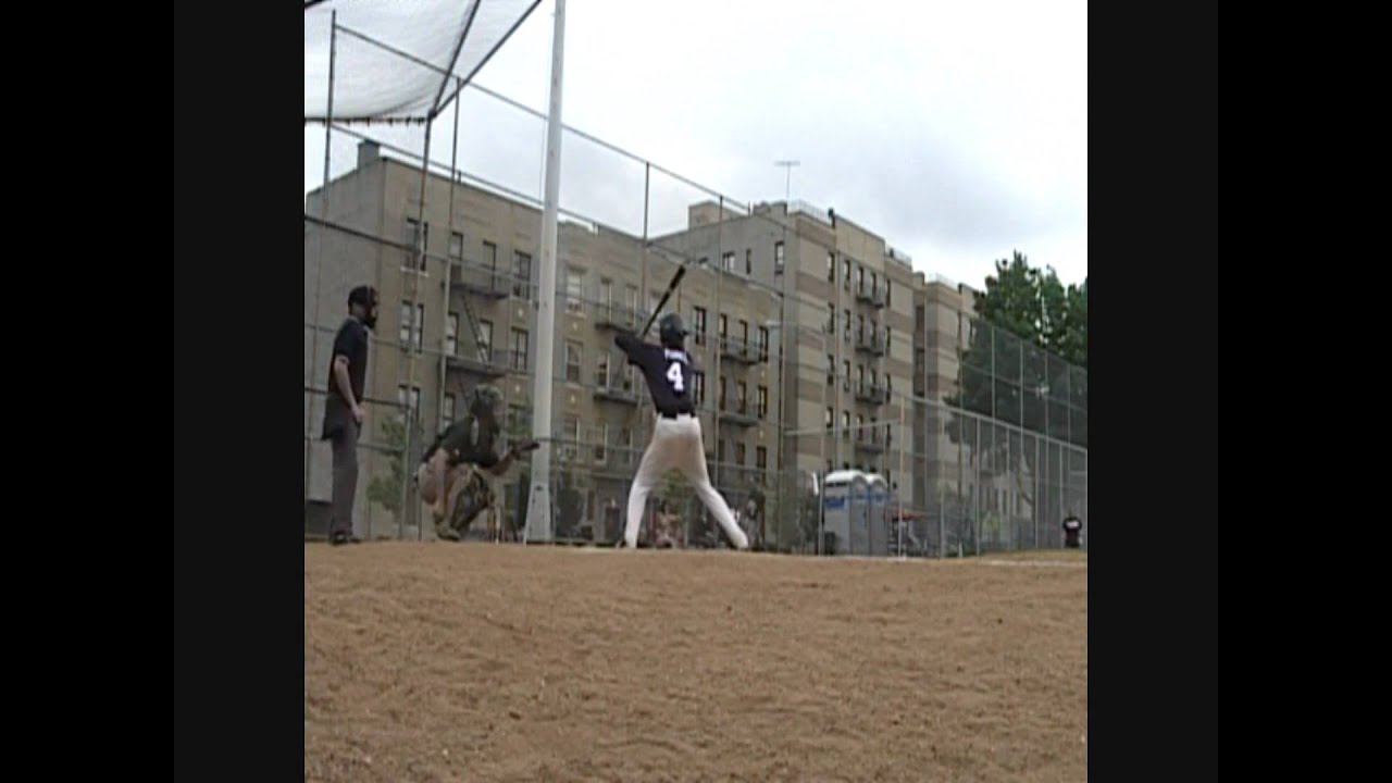 Hitting a double (BX baseball) - YouTube