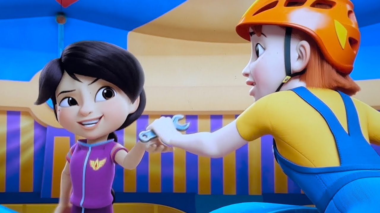 Firebuds Violet is an Acrobatic - YouTube