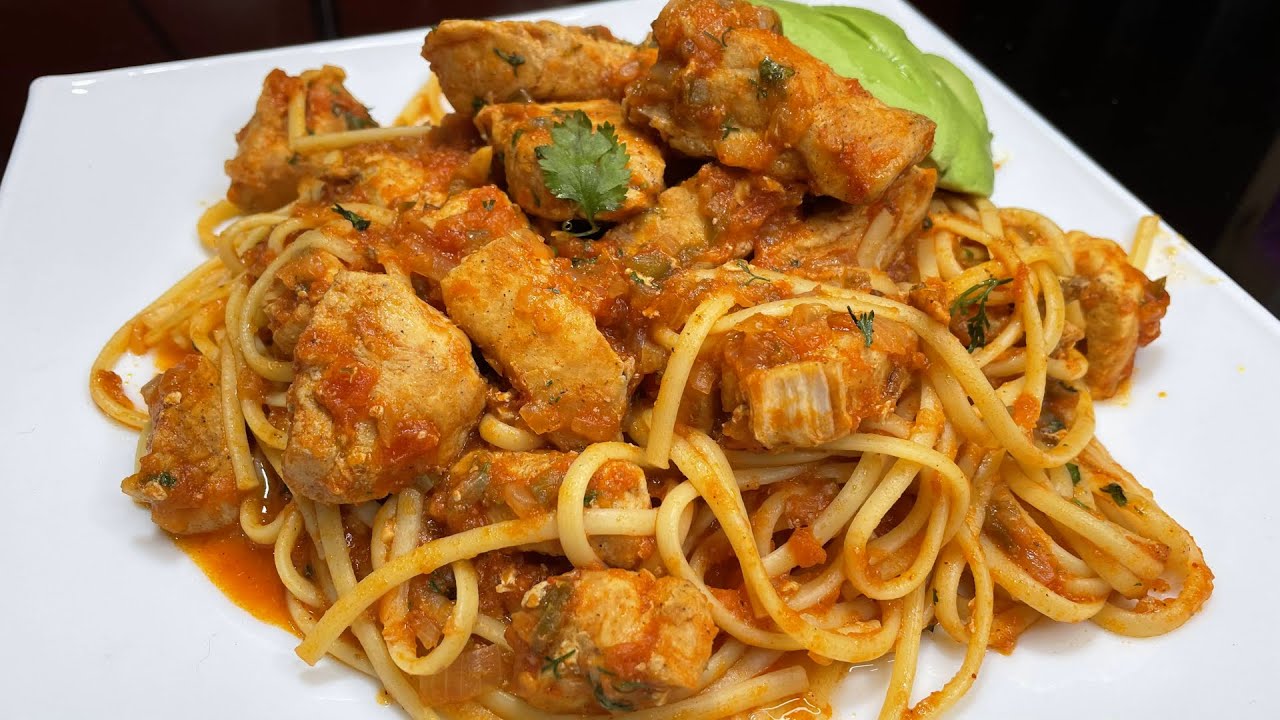 Tallarín de Pollo Ecuatoriano - YouTube