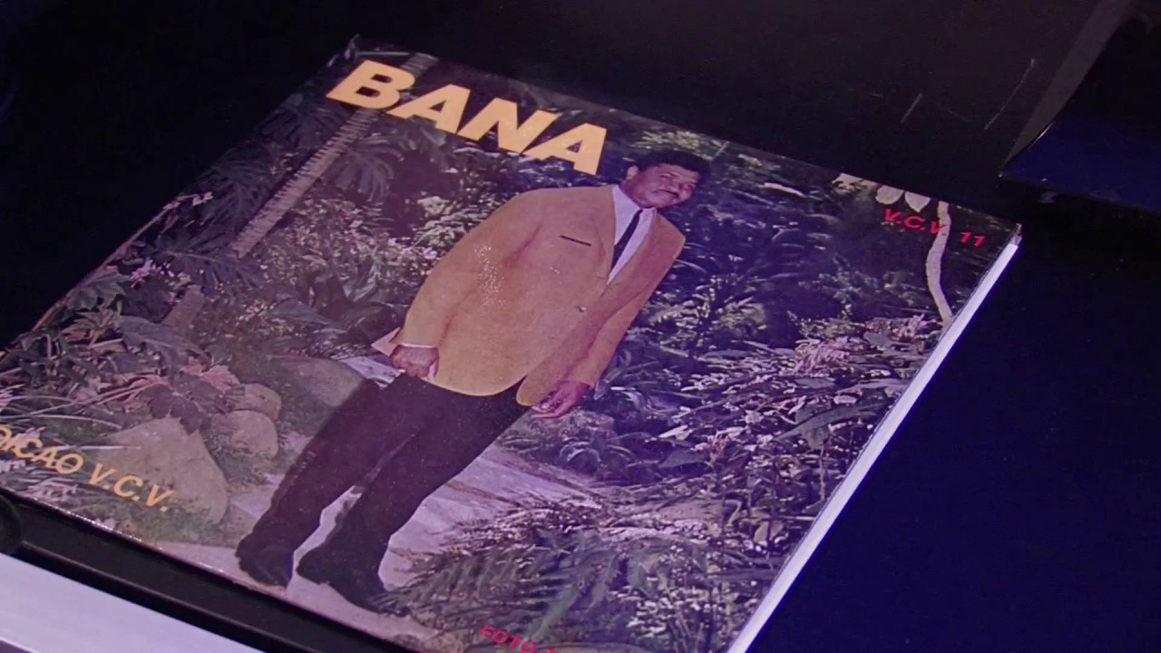 Bana - 45 LP Record [Vinyl Casual] - YouTube