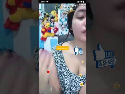 Wow diturunin talinya makin hot nie cewe