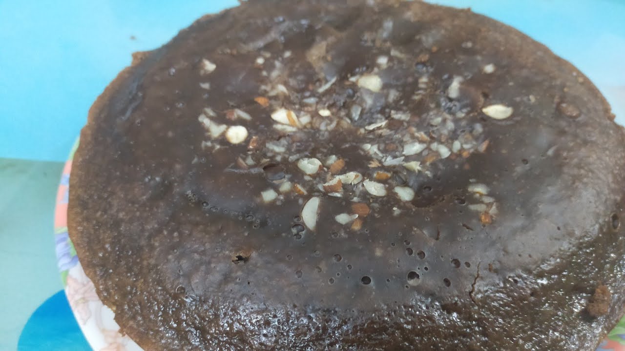 Chocolate cake made in gas - YouTube