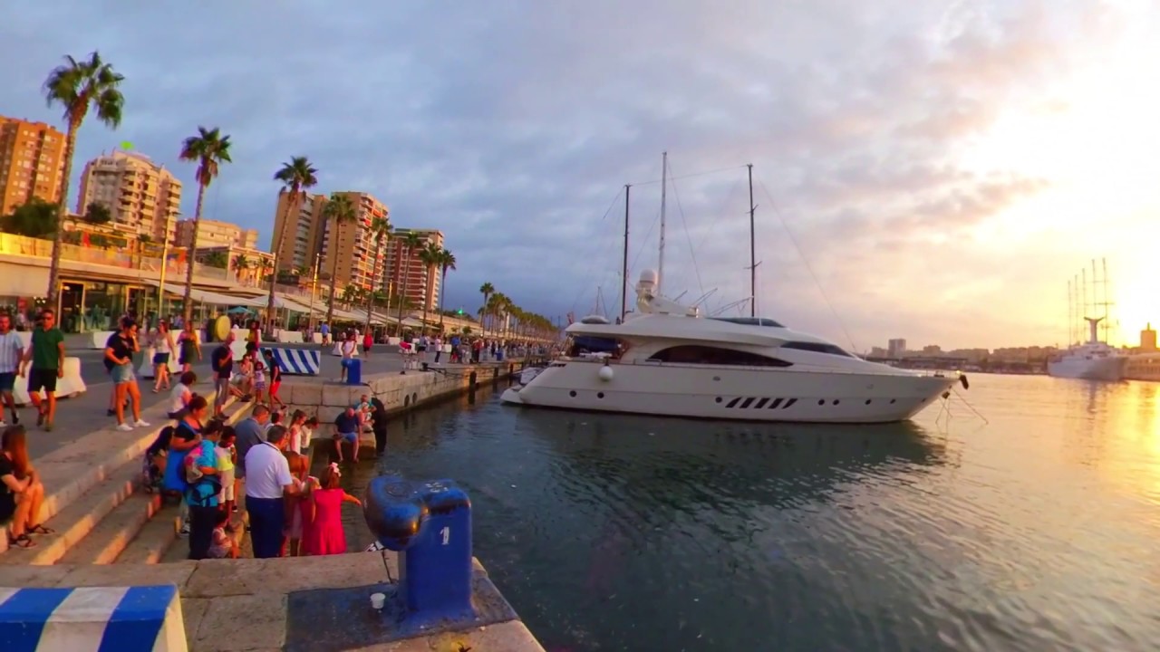 ⭐️ Málaga ⭐️ Ciudad 🌴🌴🌅🌅🌴🌴 Cámara Insta ONE X 360 - YouTube