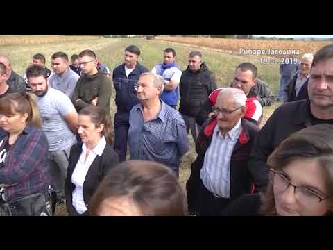 Dragan Markovic Palma obilazak izgradnje puteva i toaleta pored njiva ...