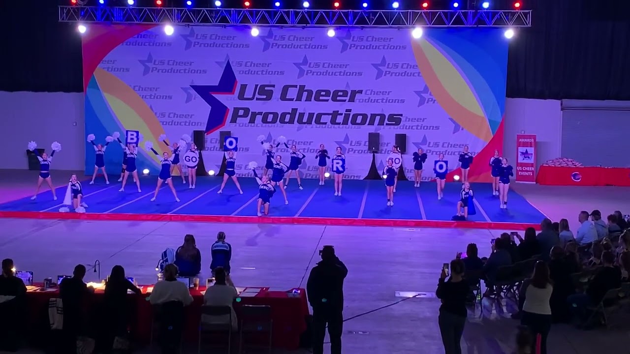 7/8th grade Springboro Junior High Competition Cheer - YouTube