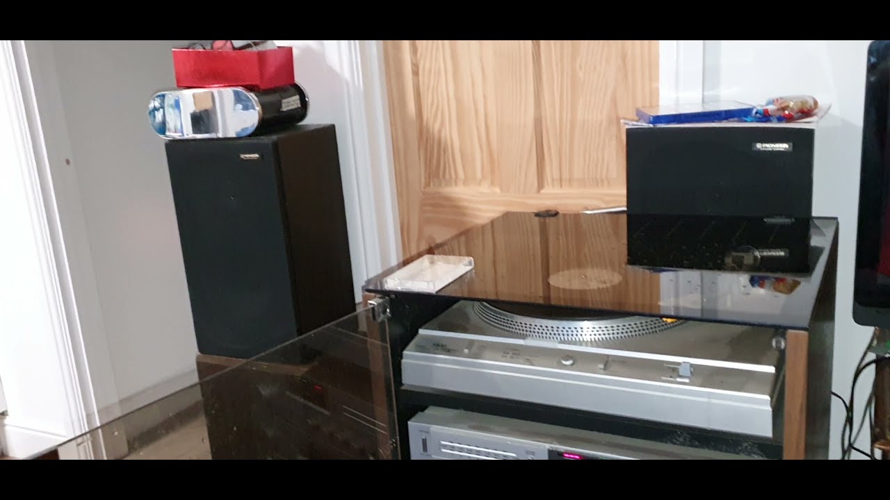 Preview of rare Akai AA-R31 Stereo Receiver AP D33 turntable & cs-f9 ...